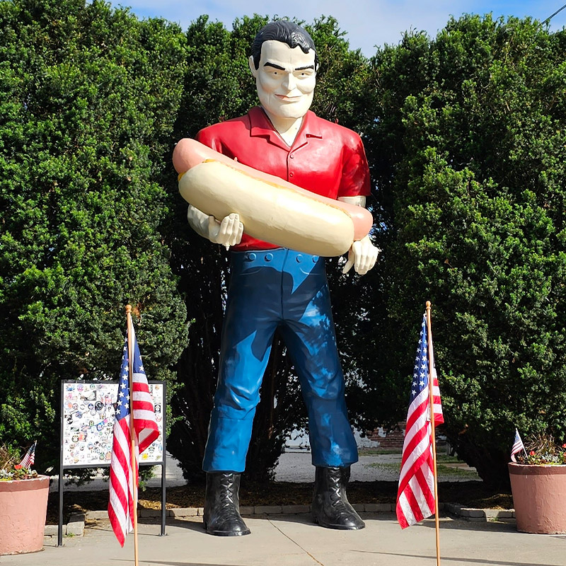 Bunyon Giant – Atlanta Illinois Tourism